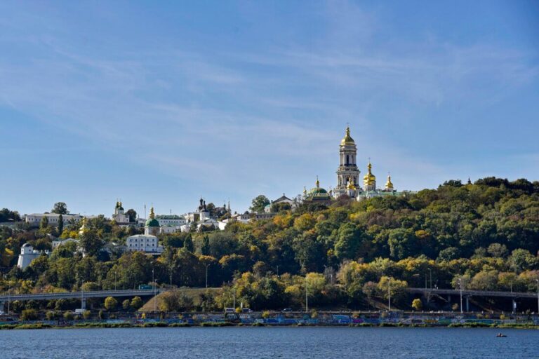 How to visit Kiev in 4 days - Against the Compass