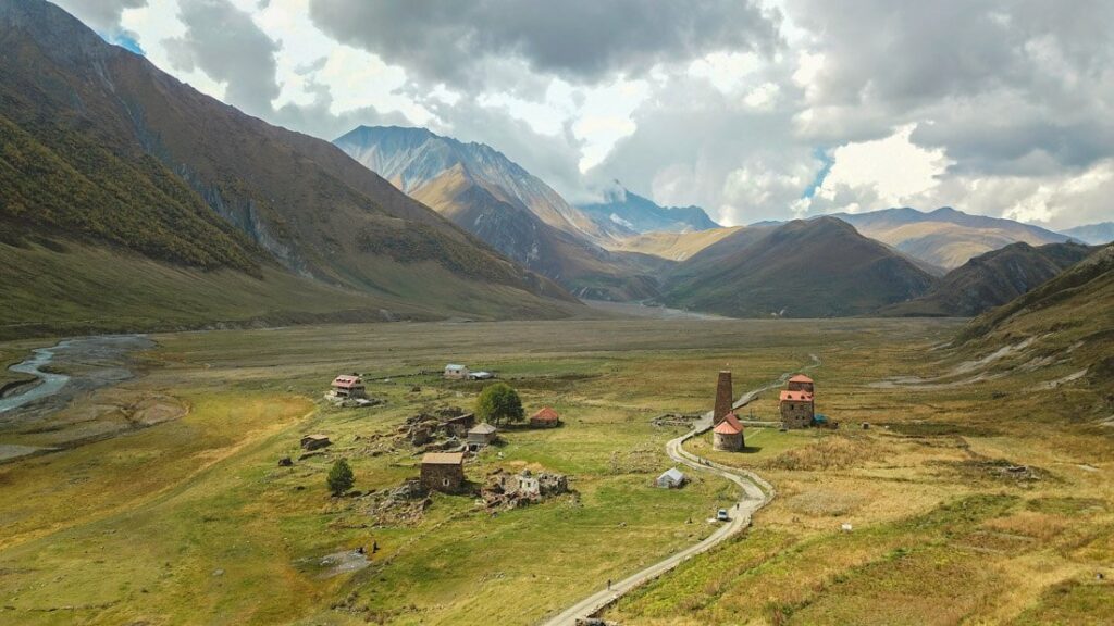 What to do in Georgia in a 7-day itinerary - Against the Compass